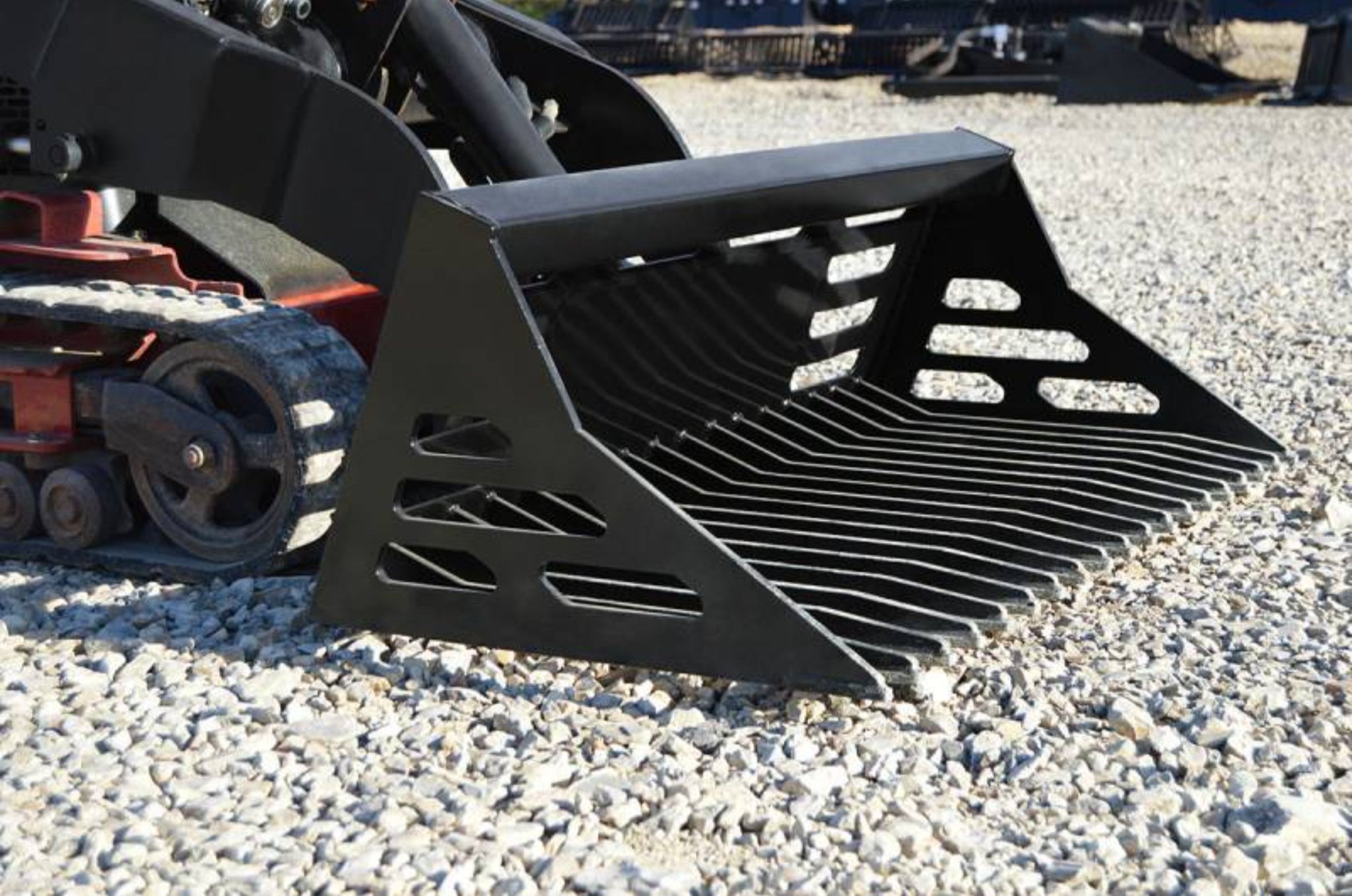 Loflin Fabrication Mini Rock Bucket – Carson Attachments