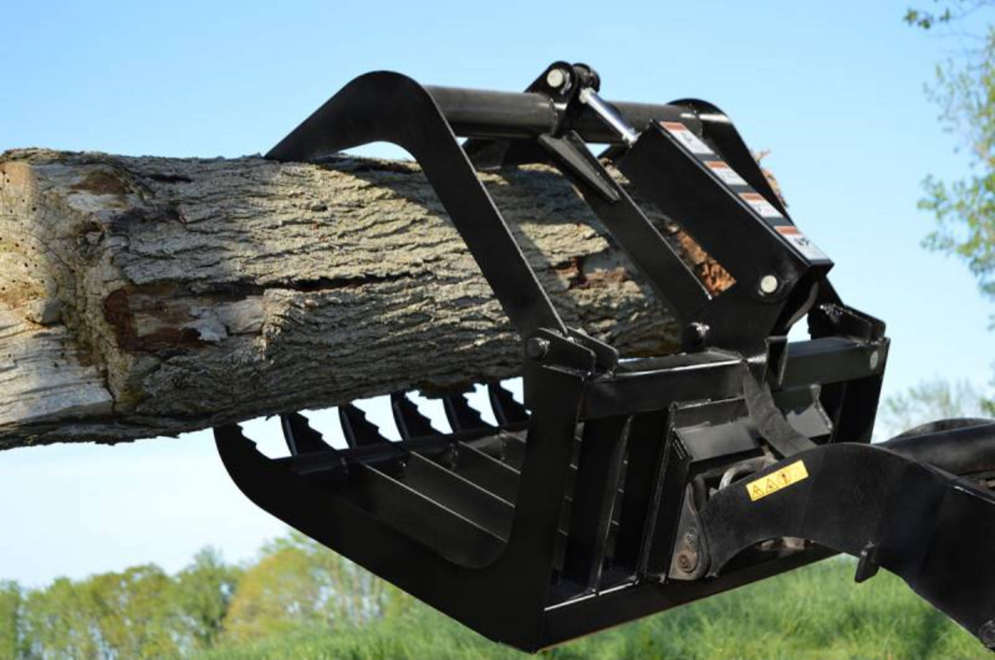 Loflin Fabrication Mini Skid Steer Root Grapple – Carson Attachments
